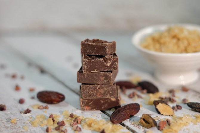 Choc Amor Dark Chocolate & Tonka Bean - Best Gourmet Products | TasteAtlas