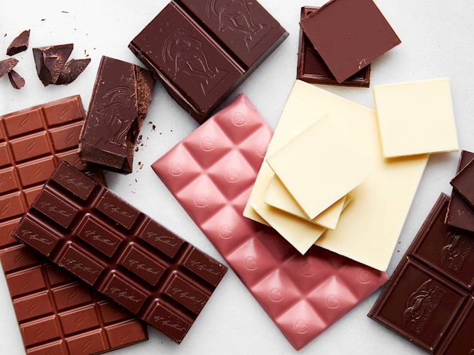 Bright Various Bars - Best Gourmet Products | TasteAtlas