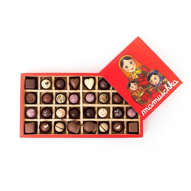 Mamuschka Chocolate Leche Con Cassis - Best Gourmet Products | TasteAtlas