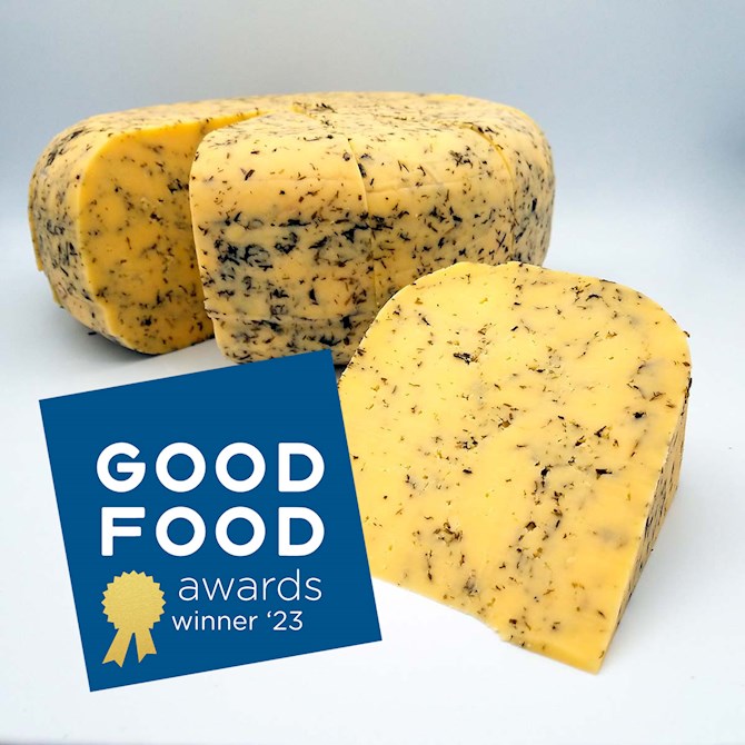 Working Cows Dairy Griene Tsiis - Best Gourmet Products | TasteAtlas