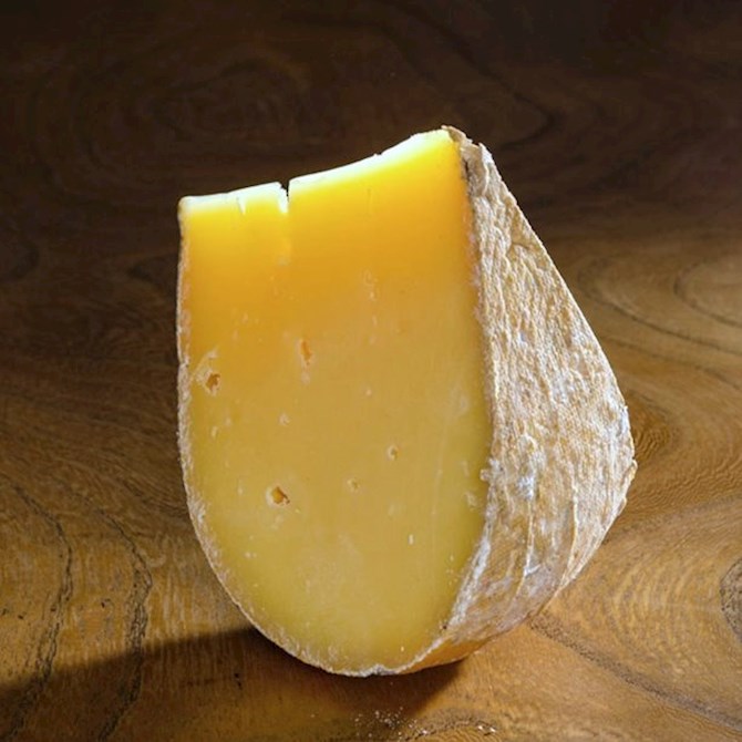 Bath Soft Cheese Traditional Farmhouse Brined Organic Cheese Aged to ...