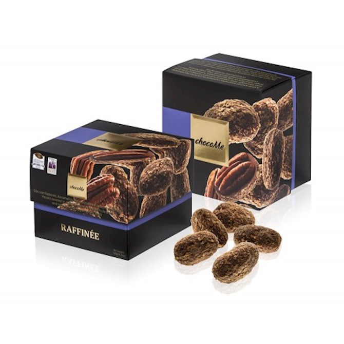 ChocoMe Raffinée - Pecans with Caramel Milk Chocolate, Sea Salt ...