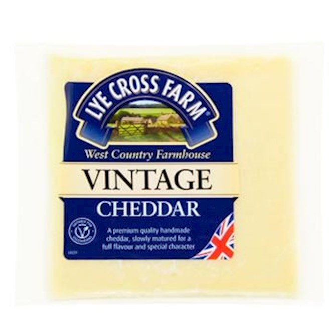 Alvis Bros Farmhouse Vintage Cheddar - Best Gourmet Products | TasteAtlas
