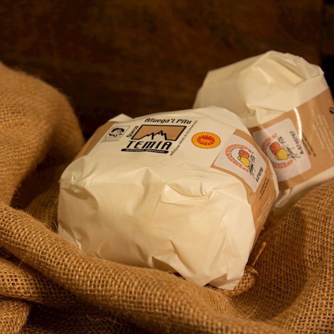Queseria Artesana Temia Afuega´l Pitu Trapo Blanco De Temia - Best ...
