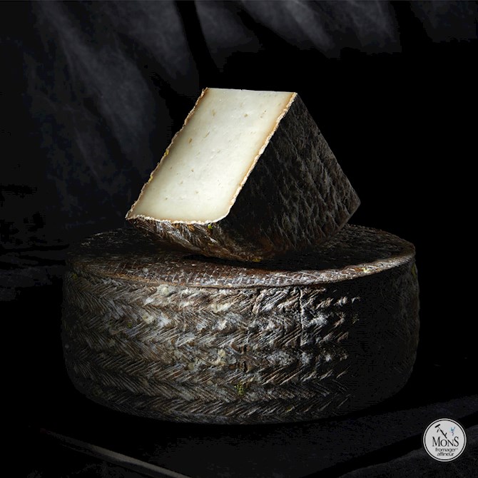 Mons Fromager Affineur Fumaison - Best Gourmet Products | TasteAtlas