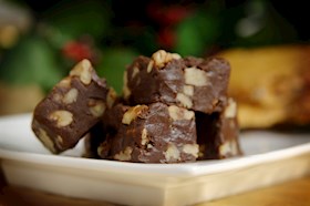 Divinity Fudge Authentic Recipe | TasteAtlas