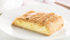 Custard Strudel Authentic Recipe | TasteAtlas