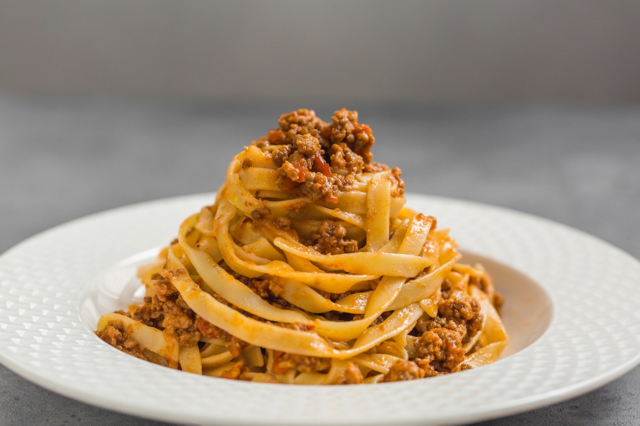 Classic Ragù Alla Bolognese Authentic Recipe | TasteAtlas
