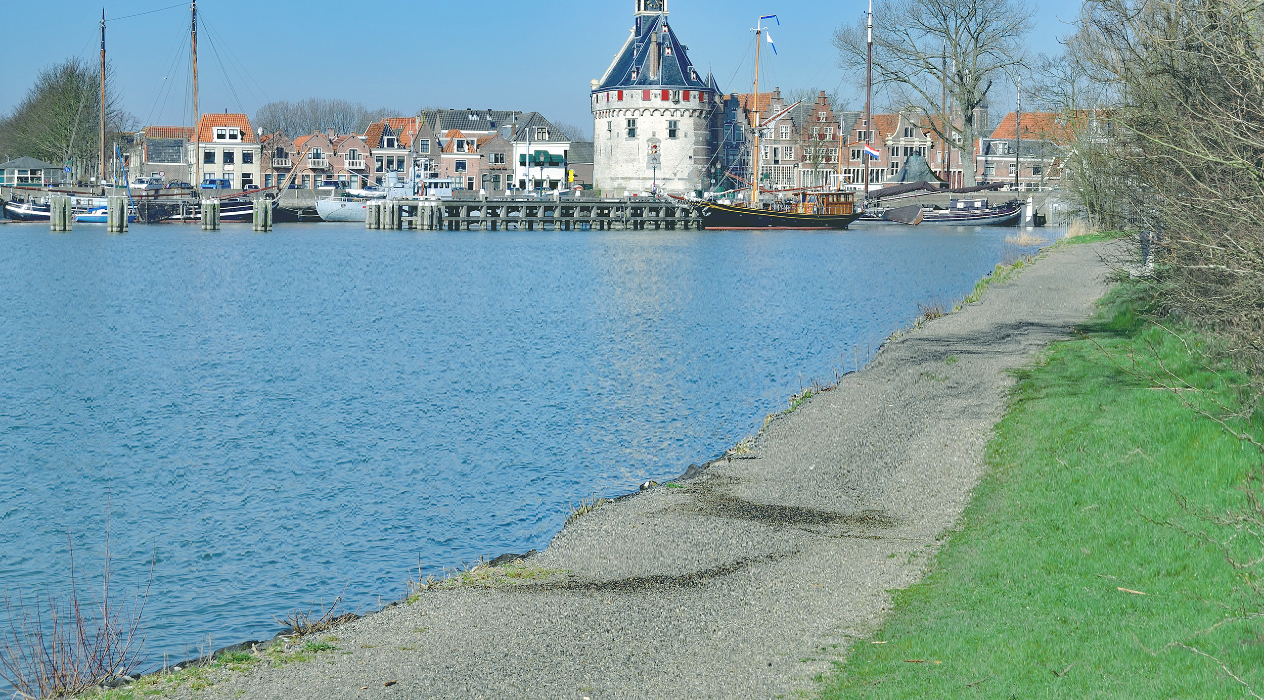 What to Eat in Hoorn | Hoorn Local Food | TasteAtlas