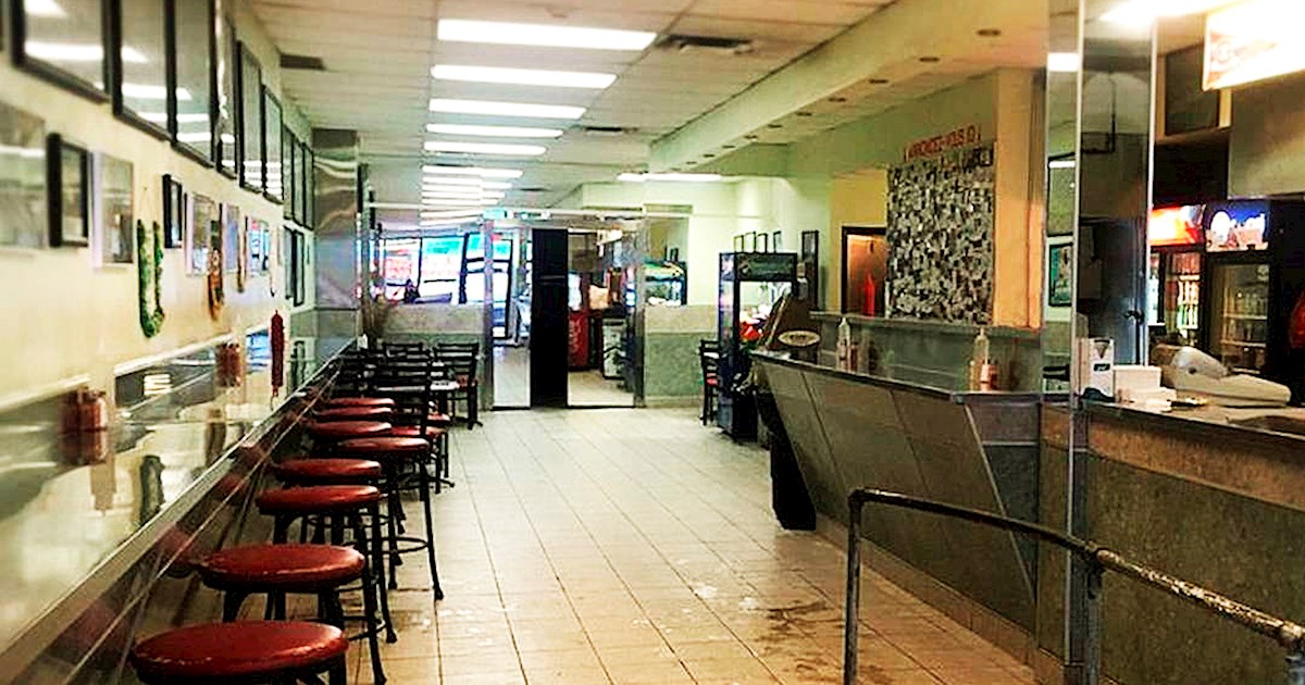 Montreal Pool Room | TasteAtlas | Recommended authentic restaurants