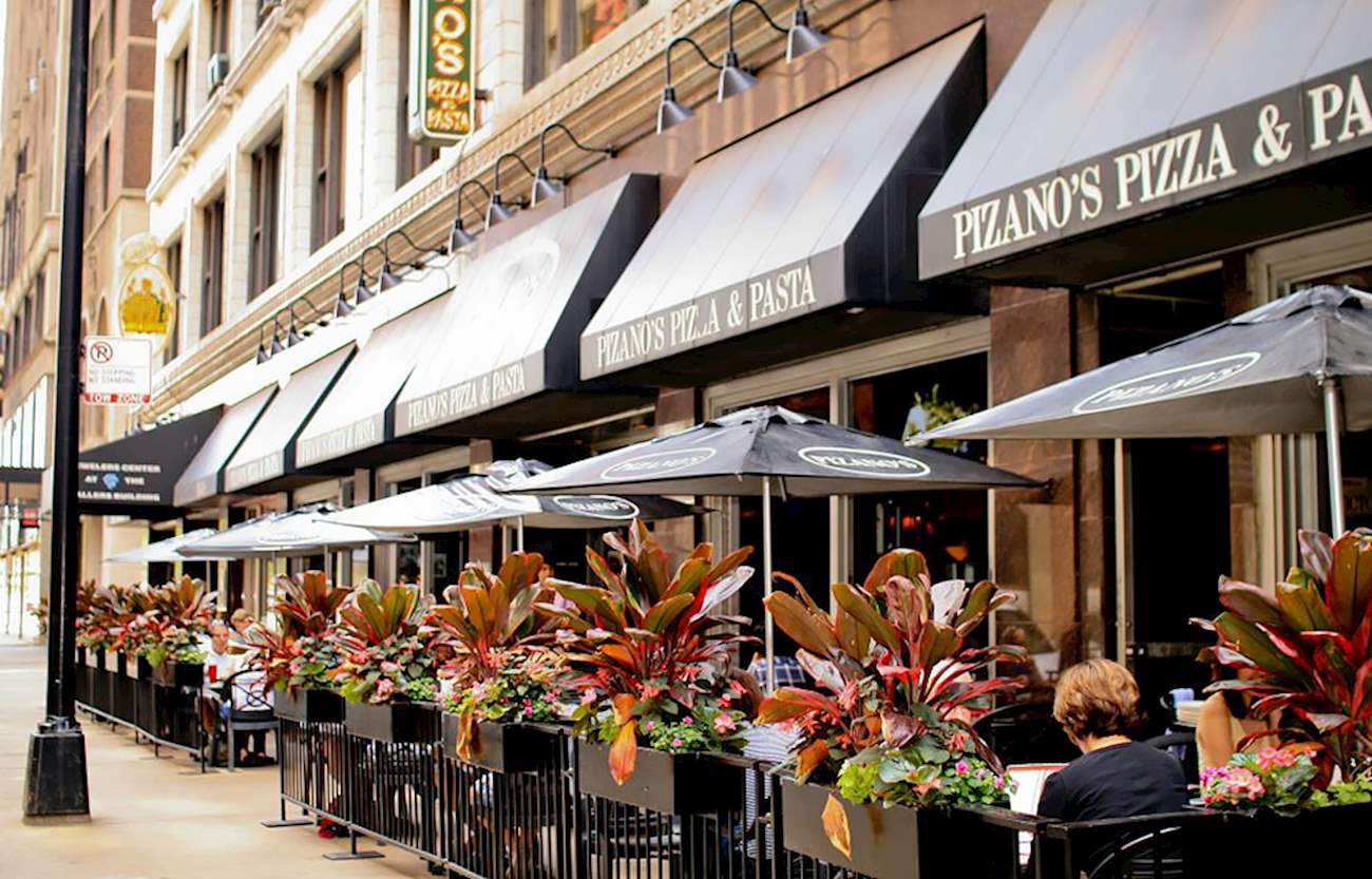 Pizano’s Pizza | TasteAtlas | Recommended authentic restaurants