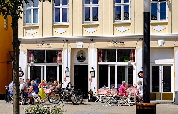 The Best Restaurants in Denmark Serving Desserts | TasteAtlas