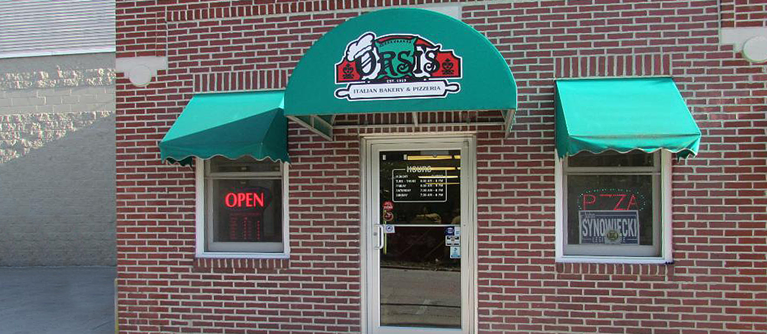 Pizza In Orsi's Italian Bakery & Pizzeria | TasteAtlas | Recommended ...