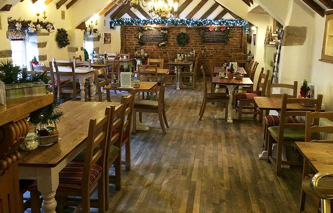 The Old Original Bakewell Pudding Shop | TasteAtlas | Recommended ...