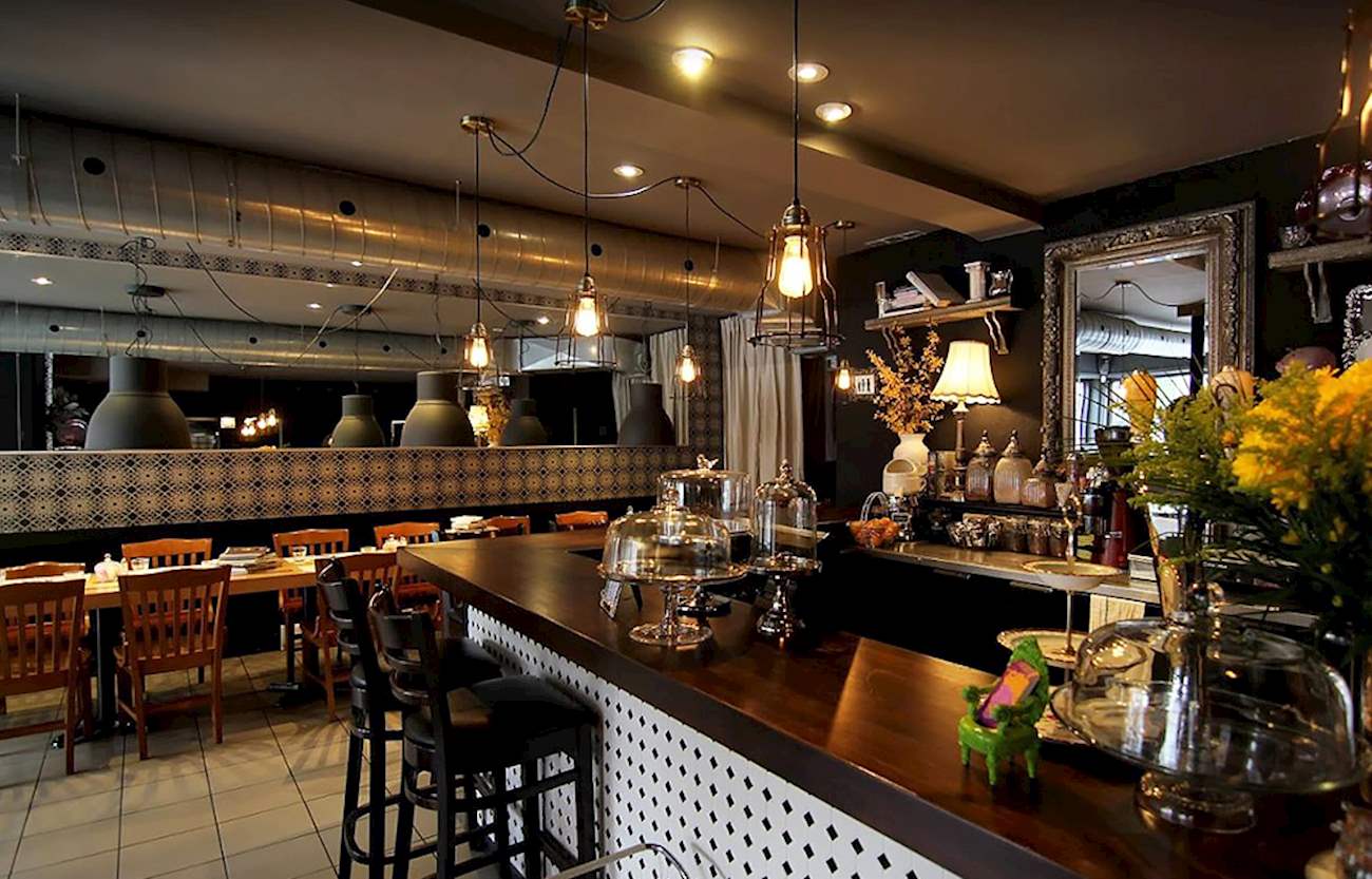 Régine Café | TasteAtlas | Recommended authentic restaurants