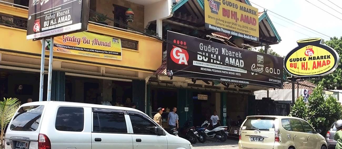 Gudeg Bu Hj Amad | TasteAtlas | Recommended authentic restaurants