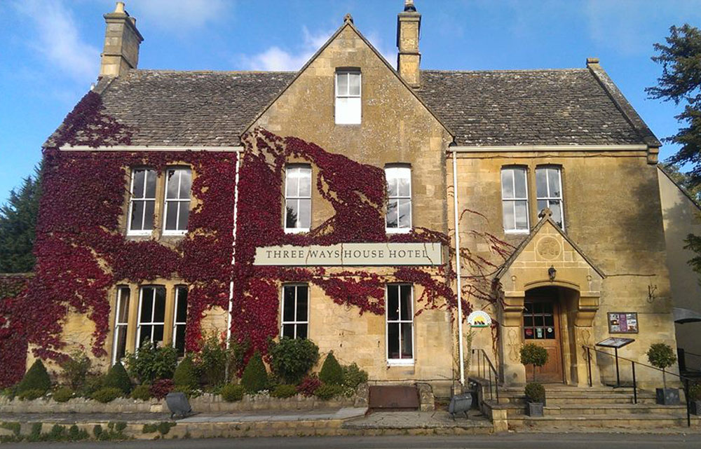 Three Ways House - Pudding Club | TasteAtlas | Recommended authentic ...