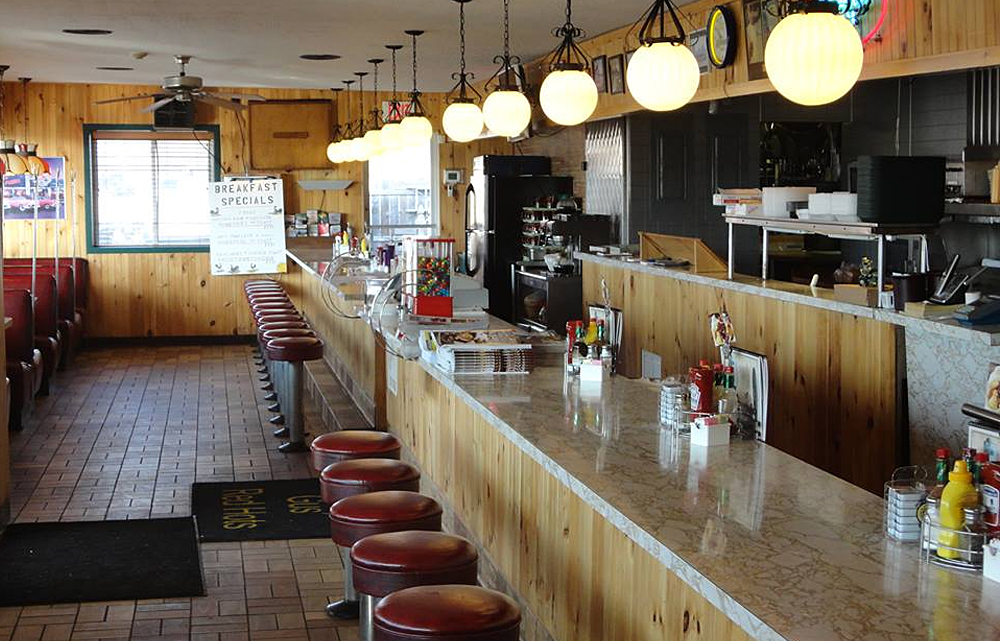 Gus' Red Hots | TasteAtlas | Recommended authentic restaurants