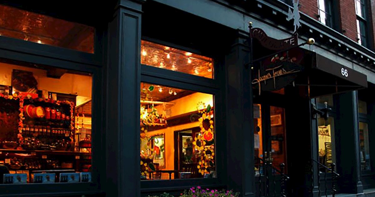 Jacques Torres Chocolate | TasteAtlas | Recommended authentic restaurants