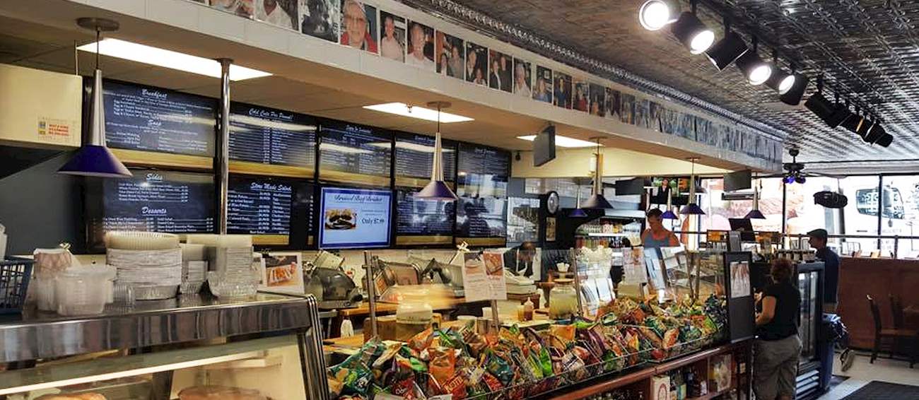 Town Hall Deli | TasteAtlas | Recommended authentic restaurants