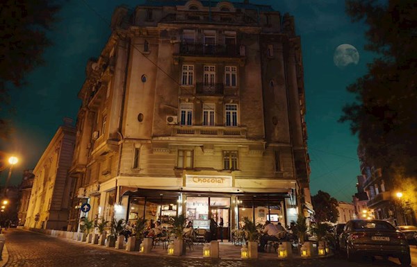 The Best Restaurants in Bucharest Serving Sweet Breads | TasteAtlas