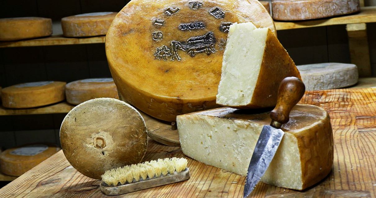 Silter | Local Cheese From Camonica Valley, Italy